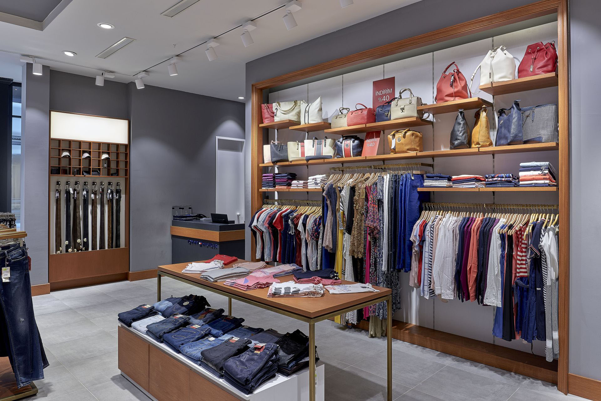Brand Boutique Shopline Shopfitting